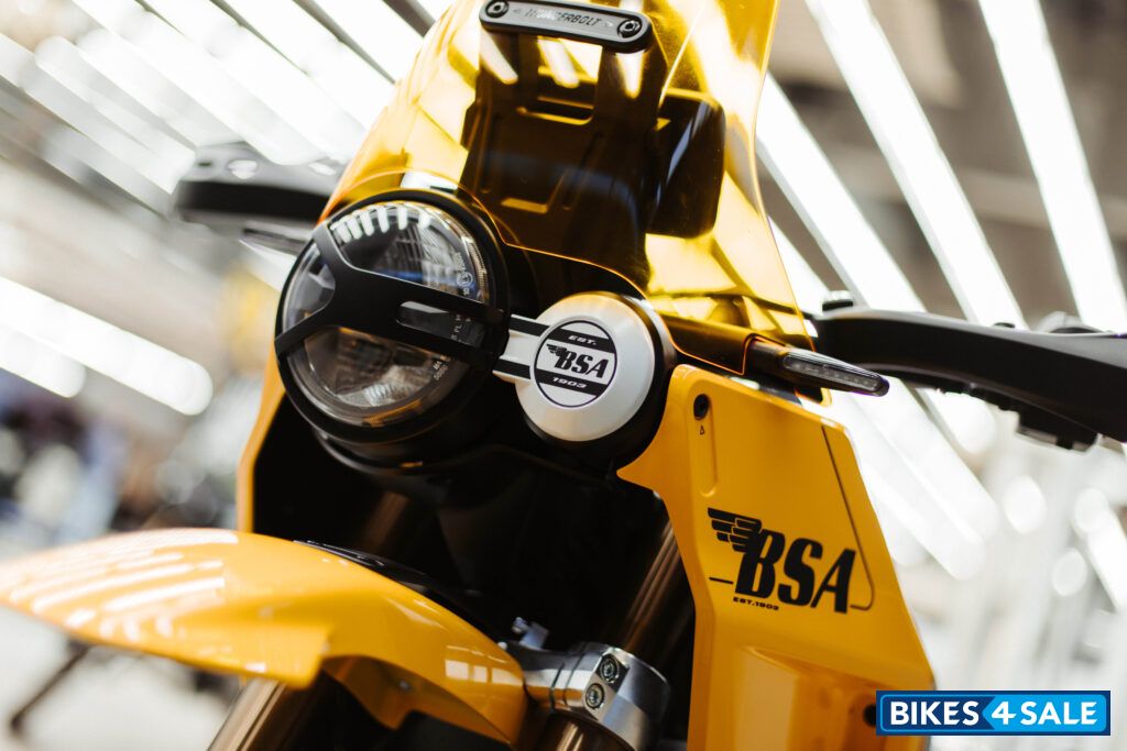 BSA Thunderbolt Motorcycle Price, Specs and Features - Bikes4Sale