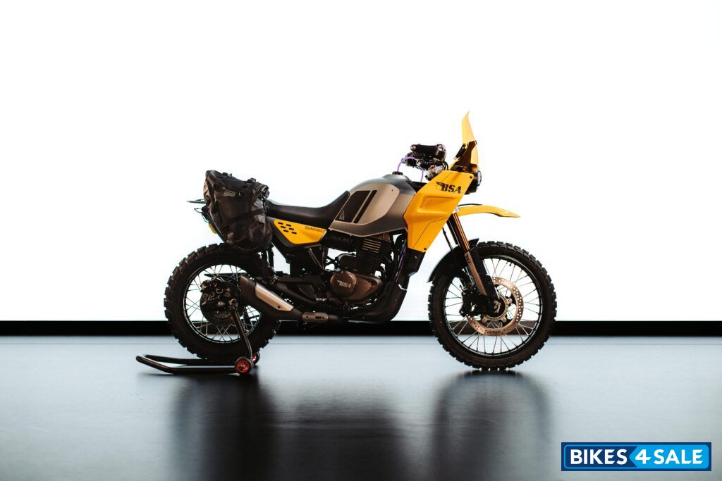 BSA Thunderbolt Motorcycle Price, Specs and Features - Bikes4Sale