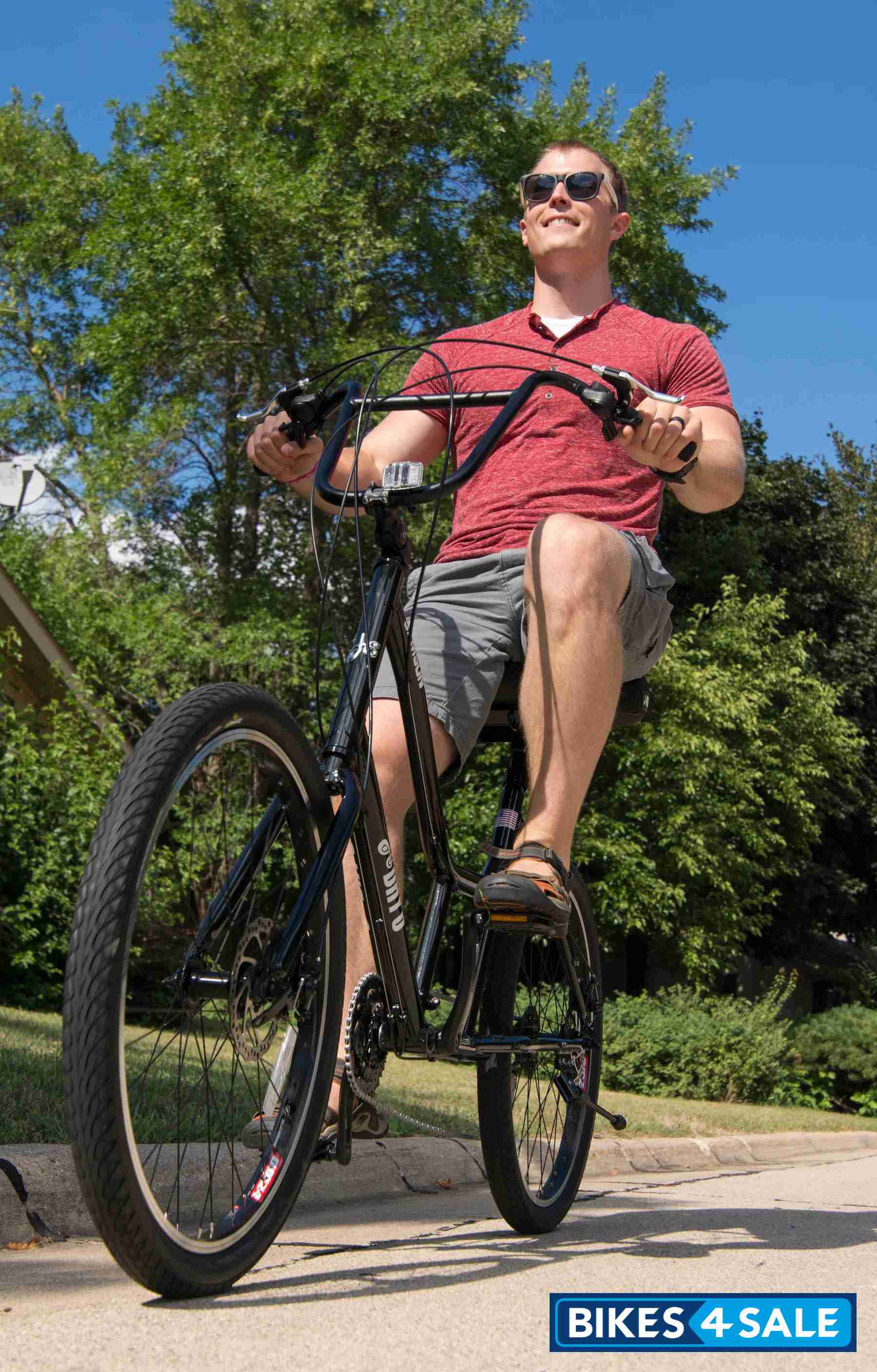Day 6 Samson Bicycle Price, Specs and Features - Bikes4Sale