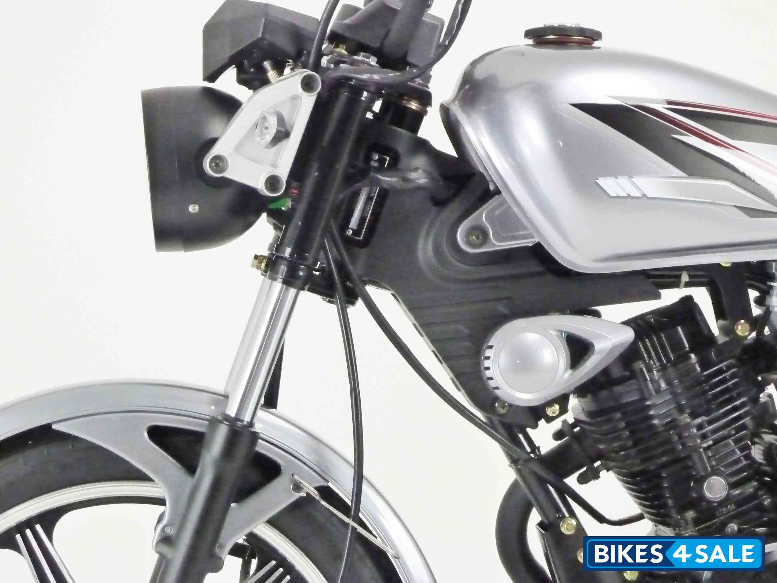 Genata CS 125 Motorcycle Price, Specs and Features - Bikes4Sale