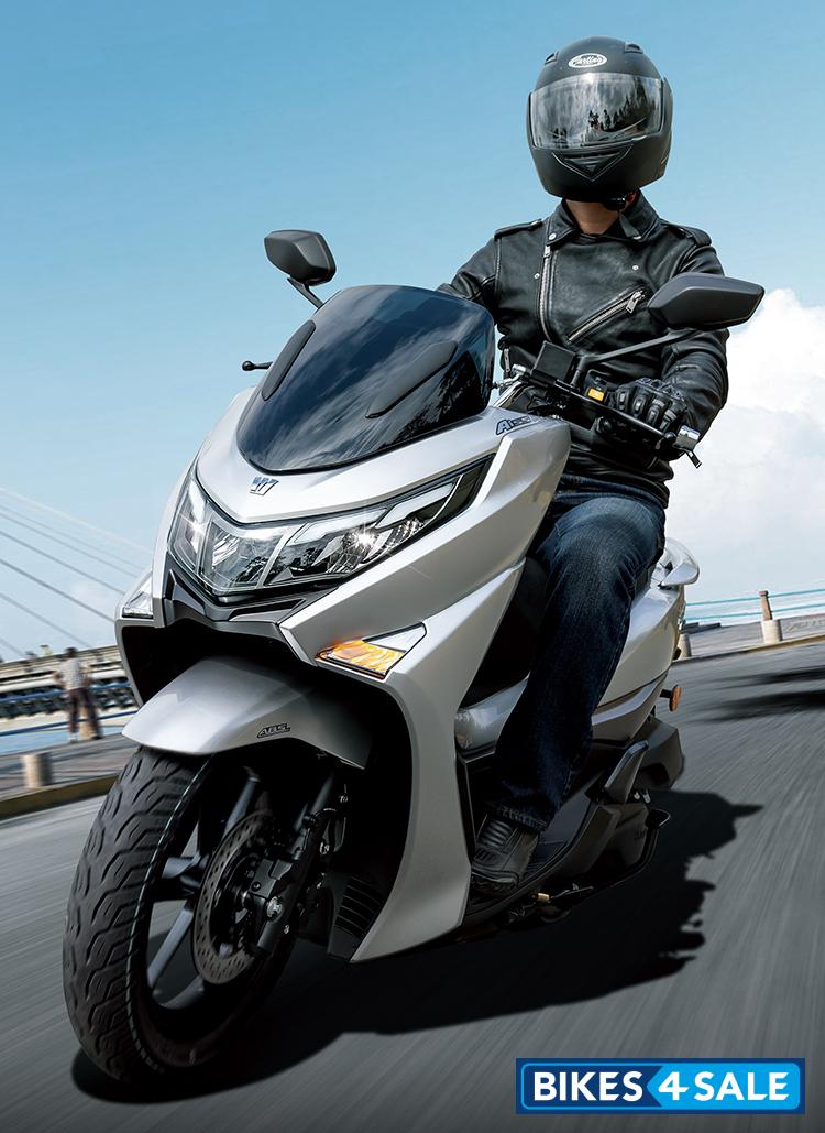 Haojue UHR150 Scooter Price, Specs and Features - Bikes4Sale