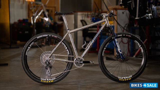 Moots MXC Bicycle Price, Specs and Features - Bikes4Sale
