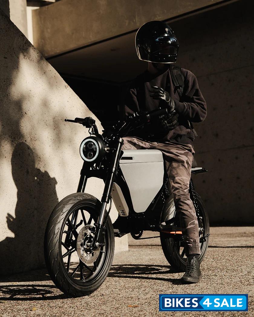 ONYX RCR 80V Electric Bicycle Price, Specs and Features - Bikes4Sale