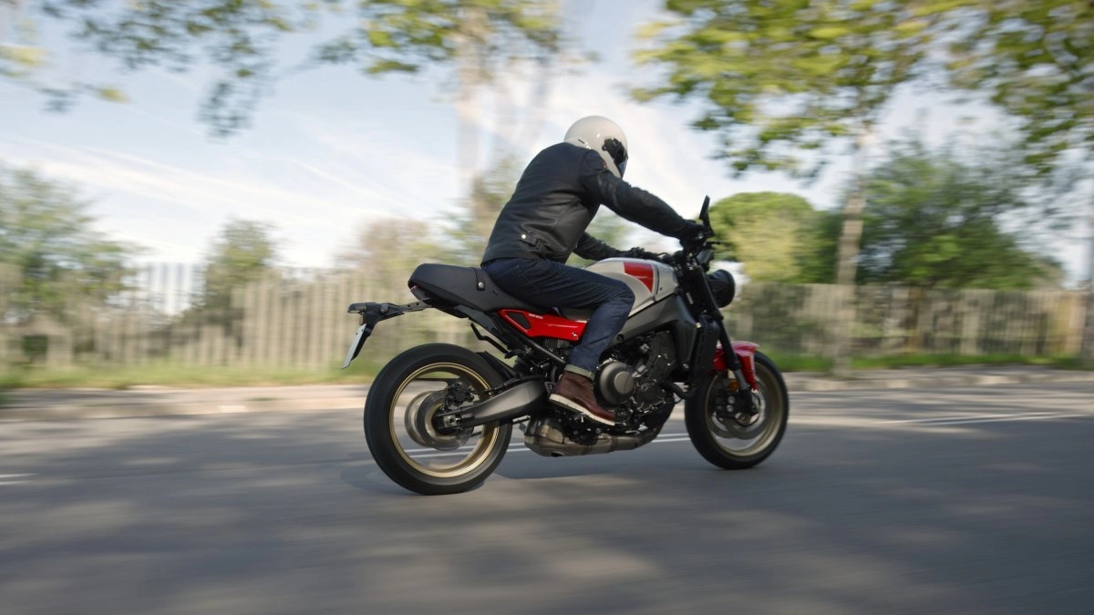 Yamaha 2024 XSR900 Motorcycle Picture Gallery - Bikes4Sale